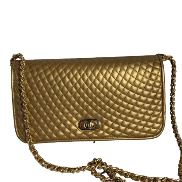 Bags | Gold Vsco Chain Purse | Poshmark